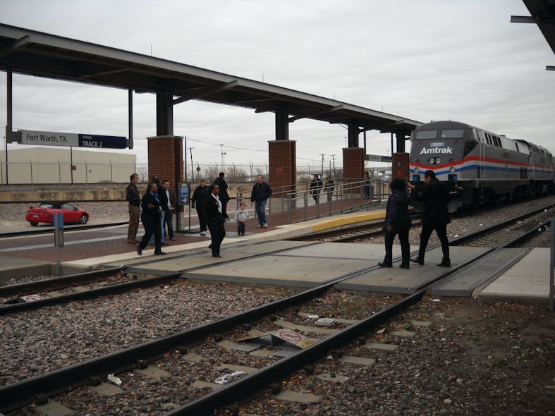 Fort Worth Turns Out For Passenger Rail During Amtrak Exhibit Stop ...
