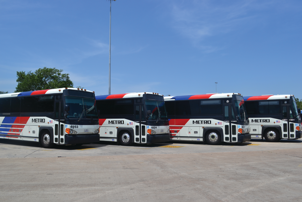 Houston Metro to Continue Relationship with First Transit | Mass Transit