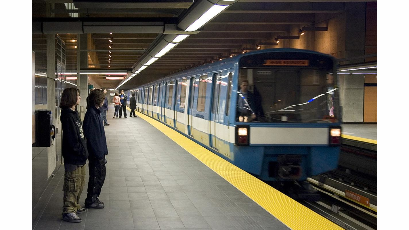 When Should the MR-73 Métro Cars be Replaced? | Mass Transit