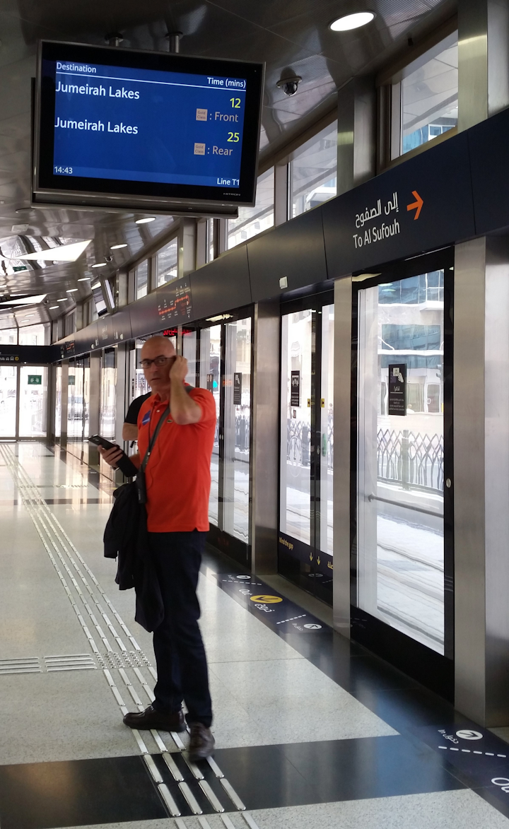 Dubai RTA Tramway | Mass Transit