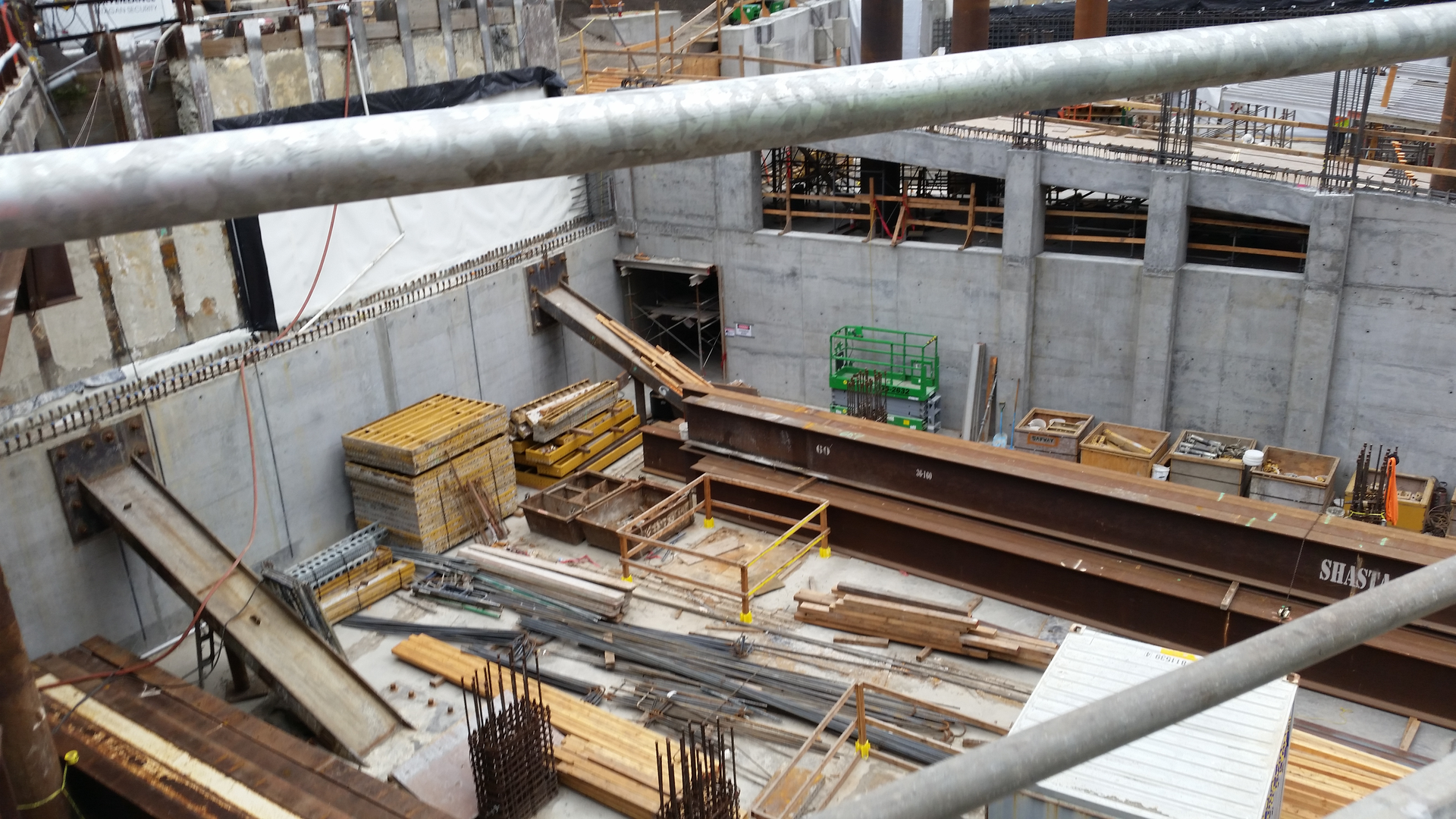 Construction of the Transbay Transit Center | Mass Transit