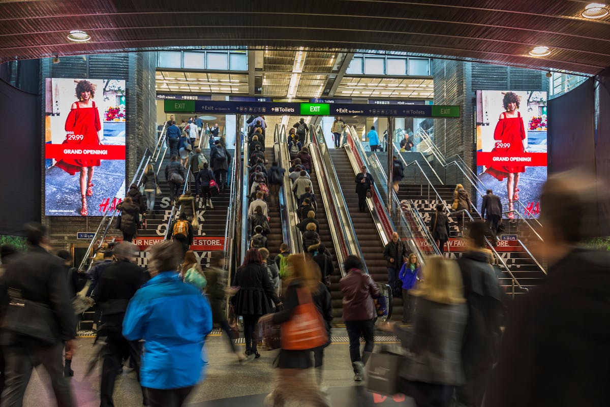Crisp, Clear LED Displays for Safe Rail Transportation | Mass Transit