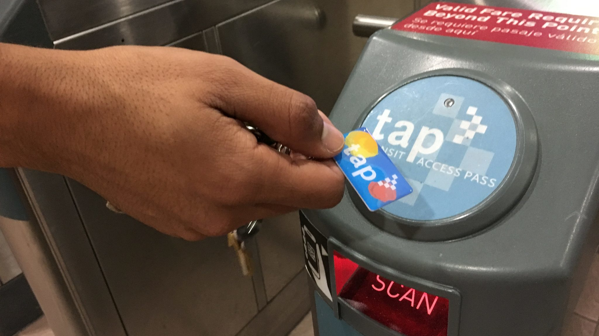 L.A. Metro introduces TAP Mini keychain fobs | Mass Transit
