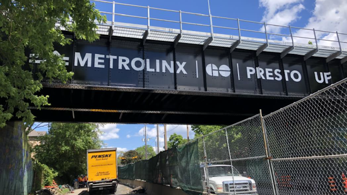 Metrolinx upgrades Toronto bridge as part of GO Transit expansion work ...