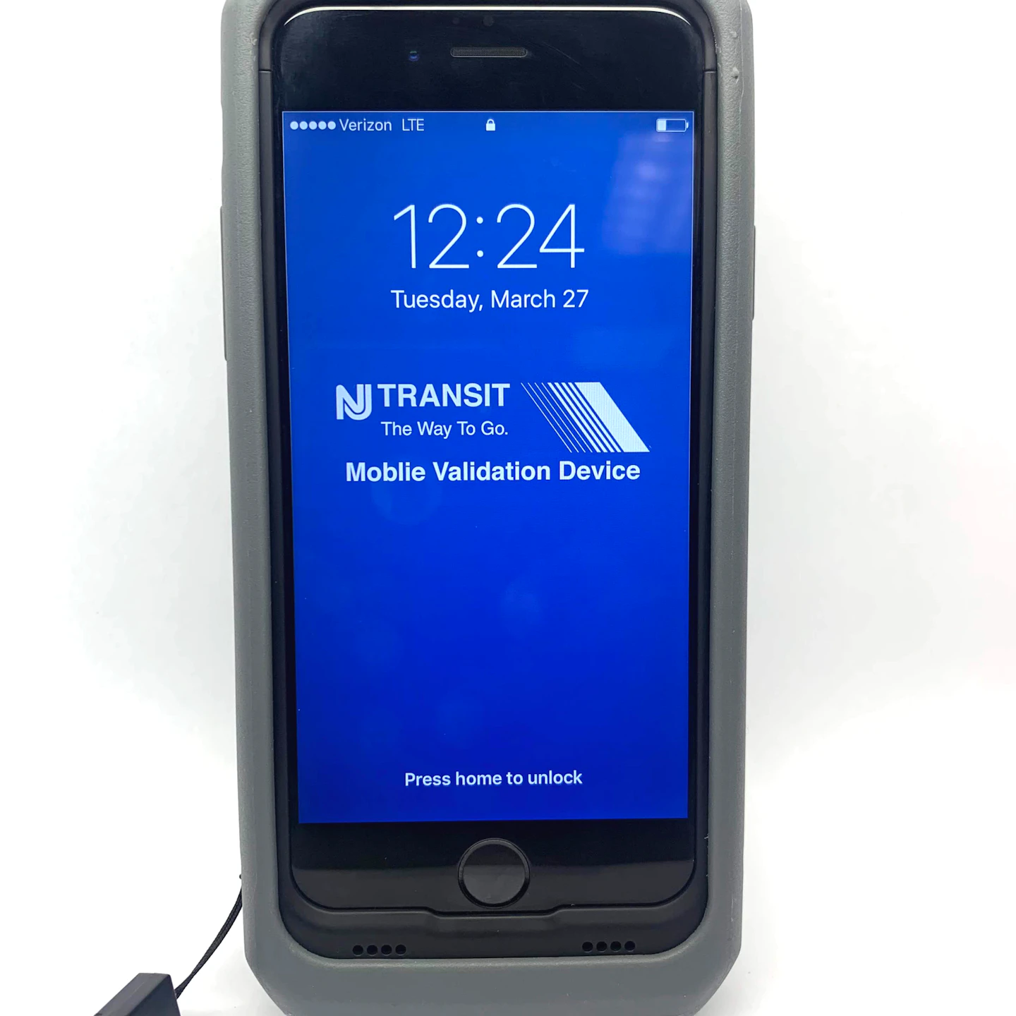NJ Transit deploys new fare collection technology on trains | Mass Transit