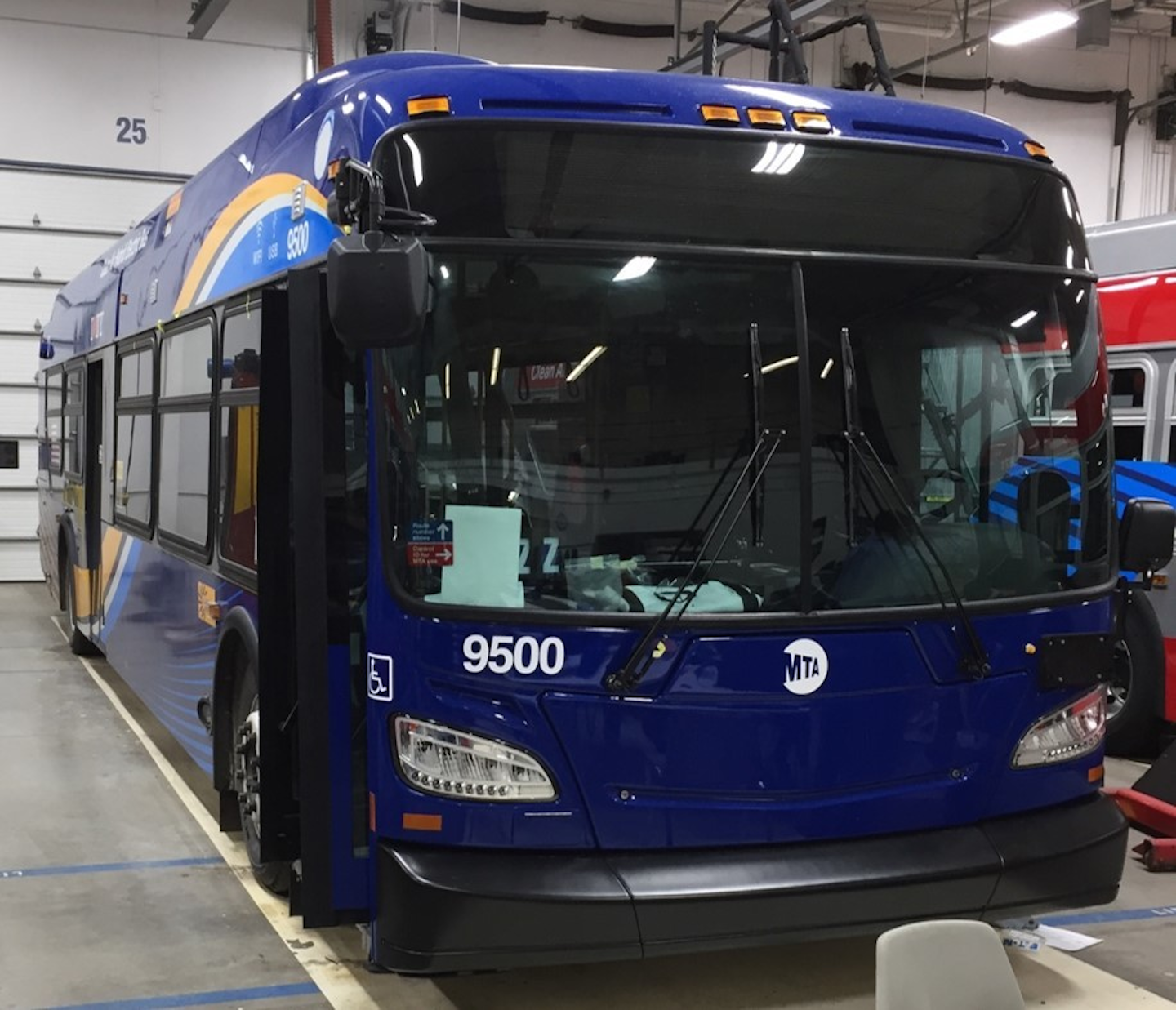 NYCT places order for Allison Electric hybrid equipped New Flyer buses ...