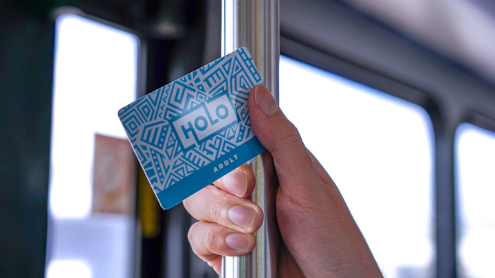 TheBus begins transition to HOLO card, phase out of paper | Mass Transit