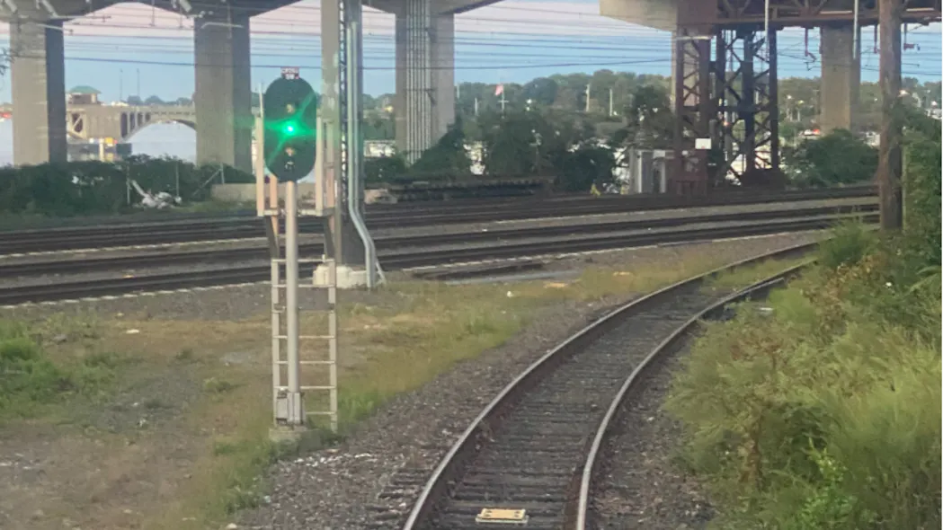 Metro-North, CTDOT bring PTC, signal system and passing sidings to ...
