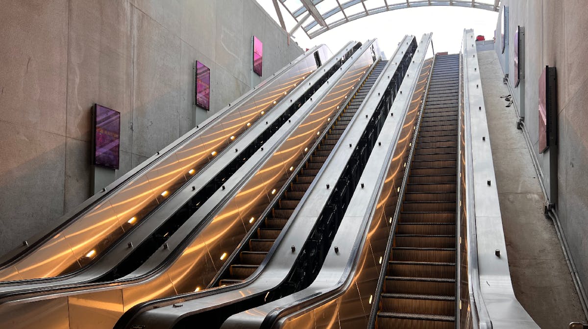 Three new escalators open at WMATA’s L’Enfant Plaza Station after eight ...