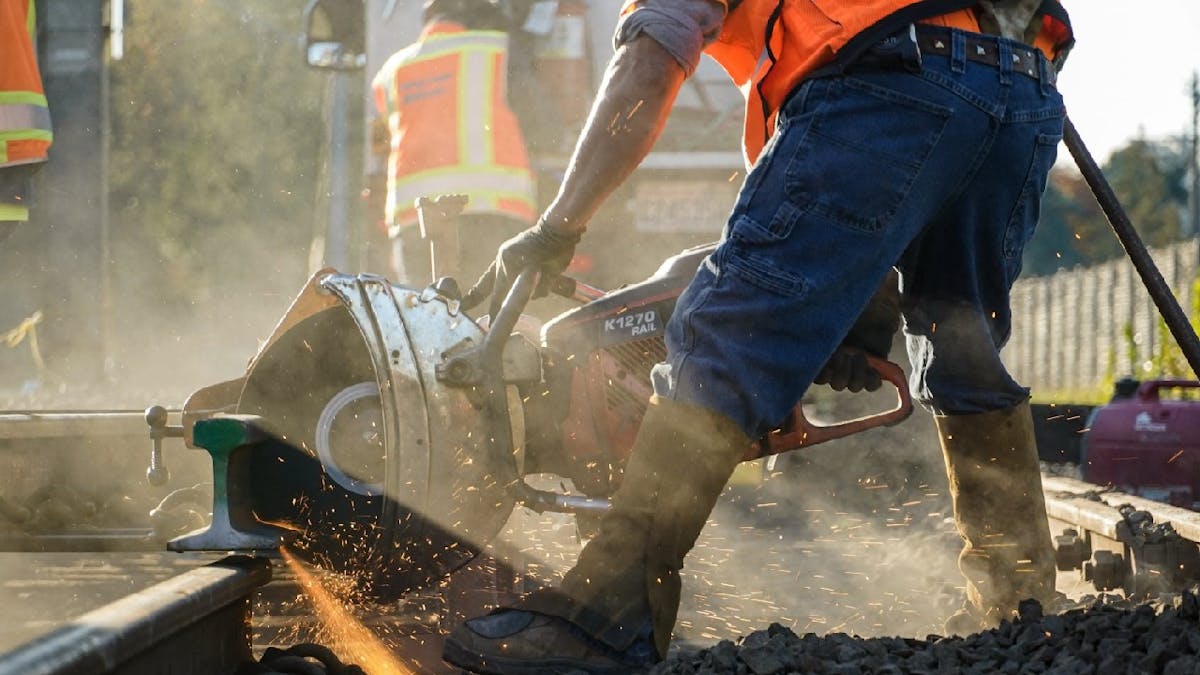 TriMet’s A Better Red MAX Extension and Reliability Project surpasses ...