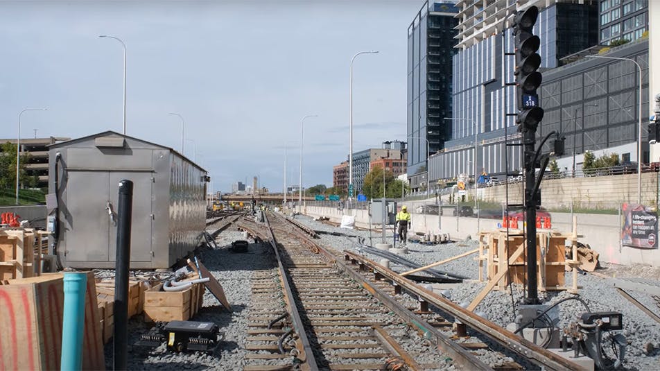 Transit projects receive more than $1 billion in federal grants ...