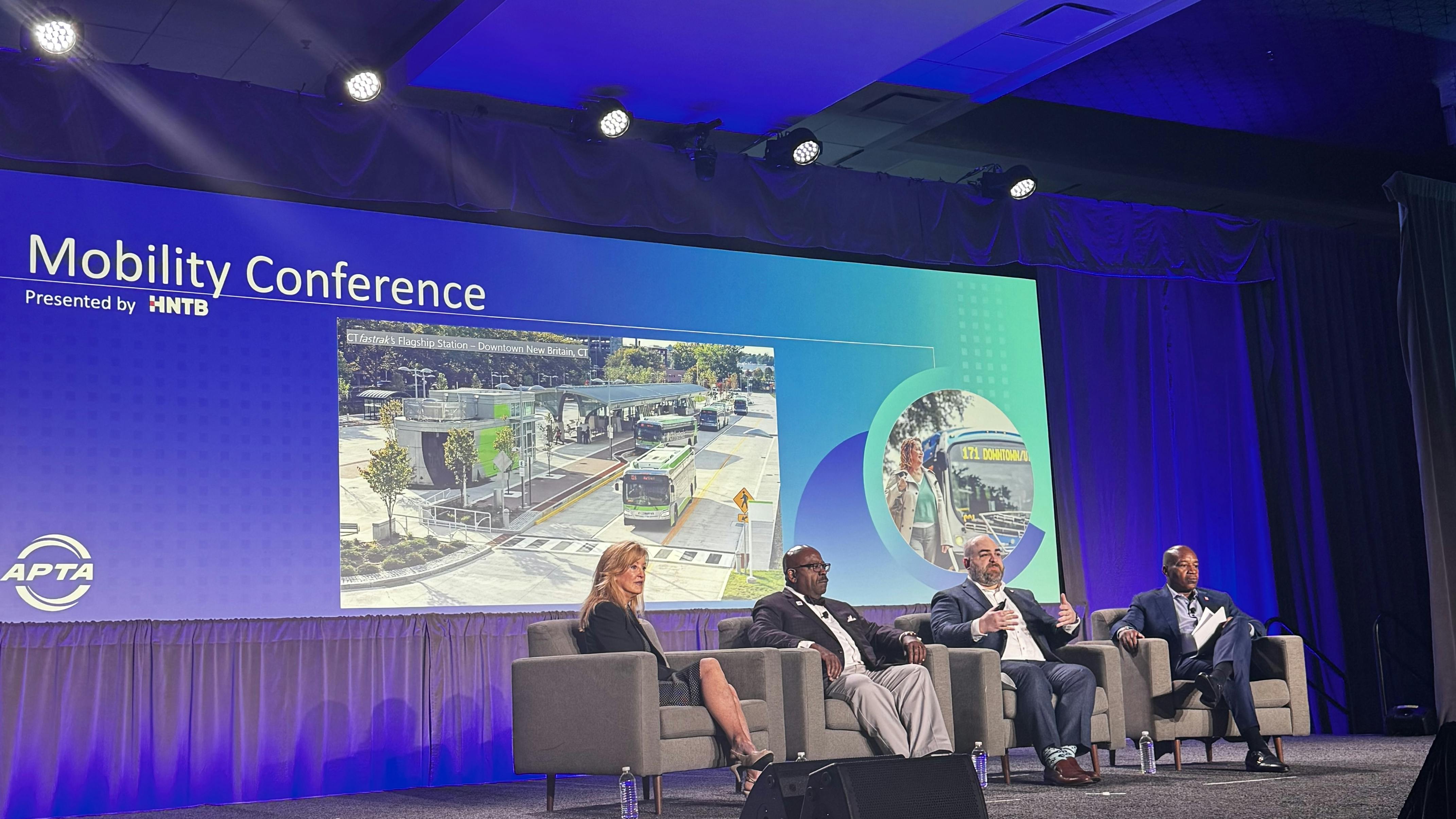 APTA hosts ‘record-setting’ 2025 Mobility Conference, International Bus ...